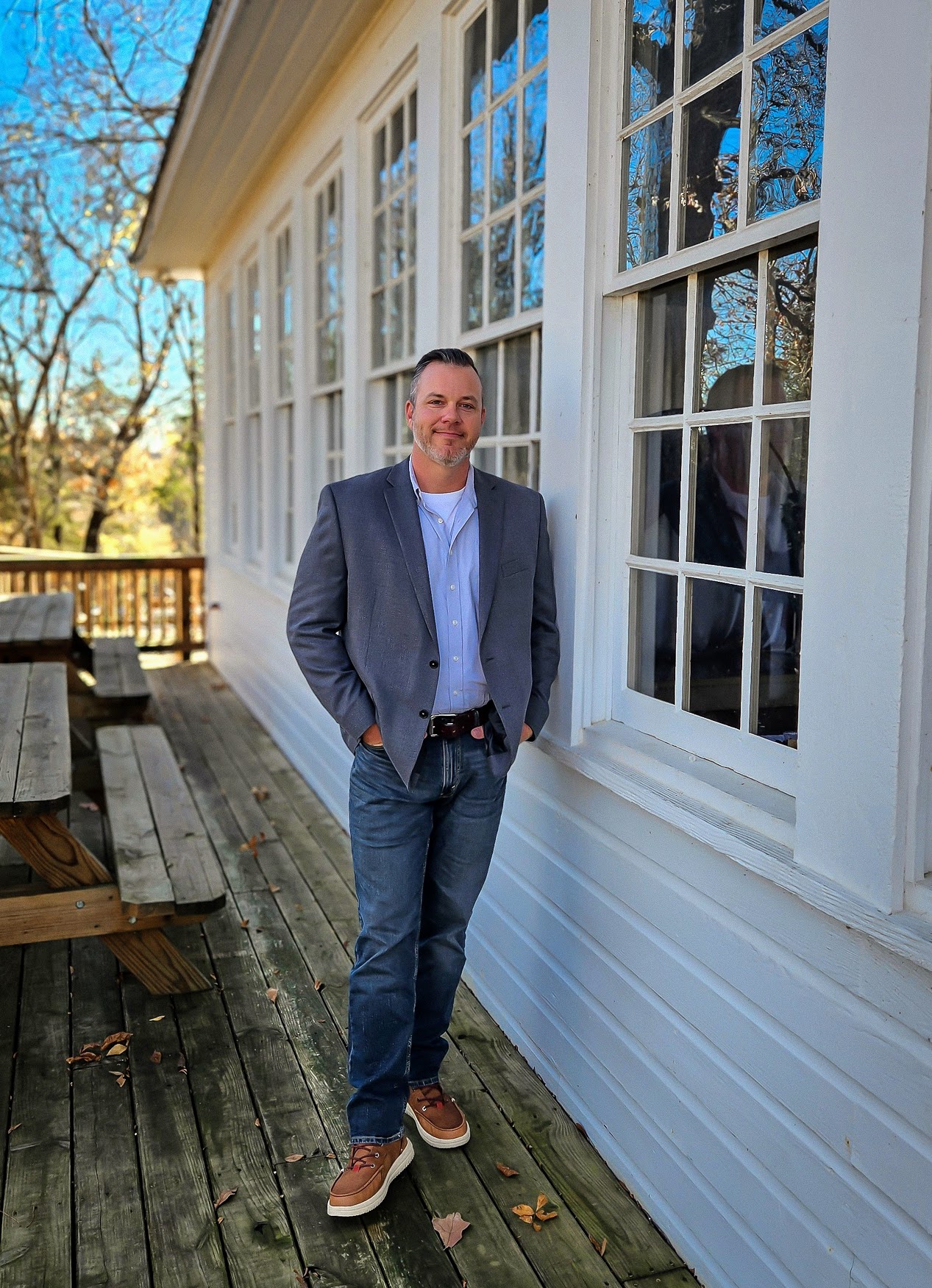 Smiley Sells Real Estate